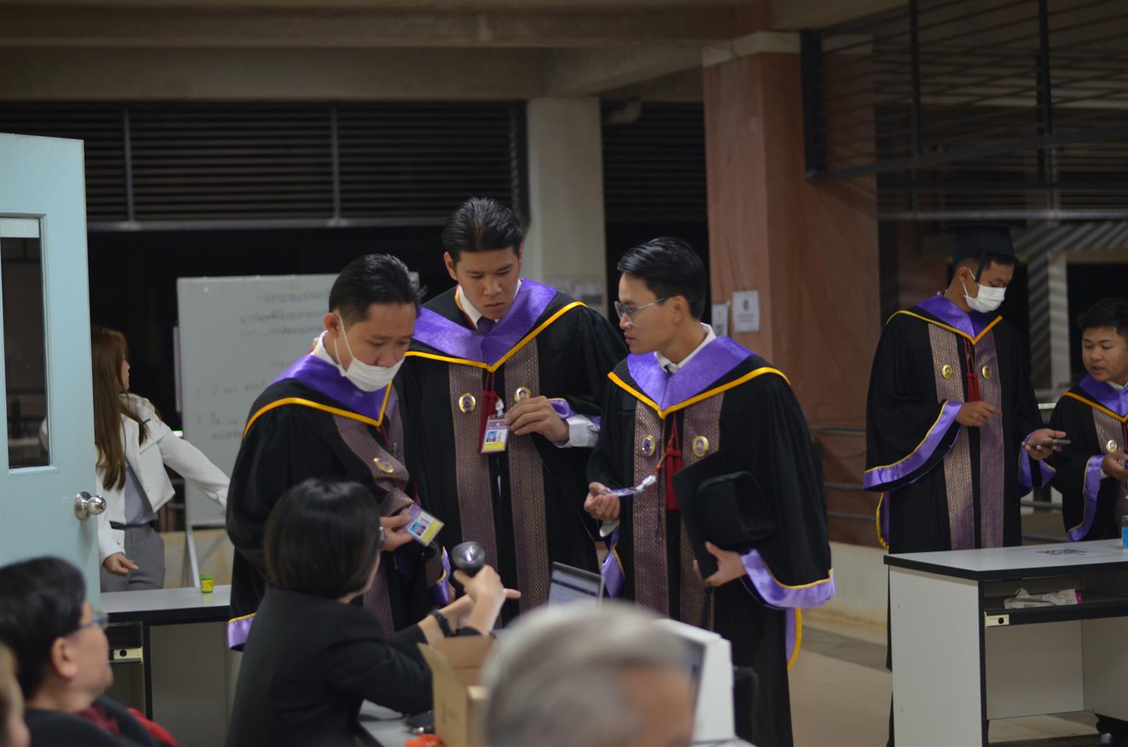 School of Engineering congratulates the graduates and postgraduates on ...