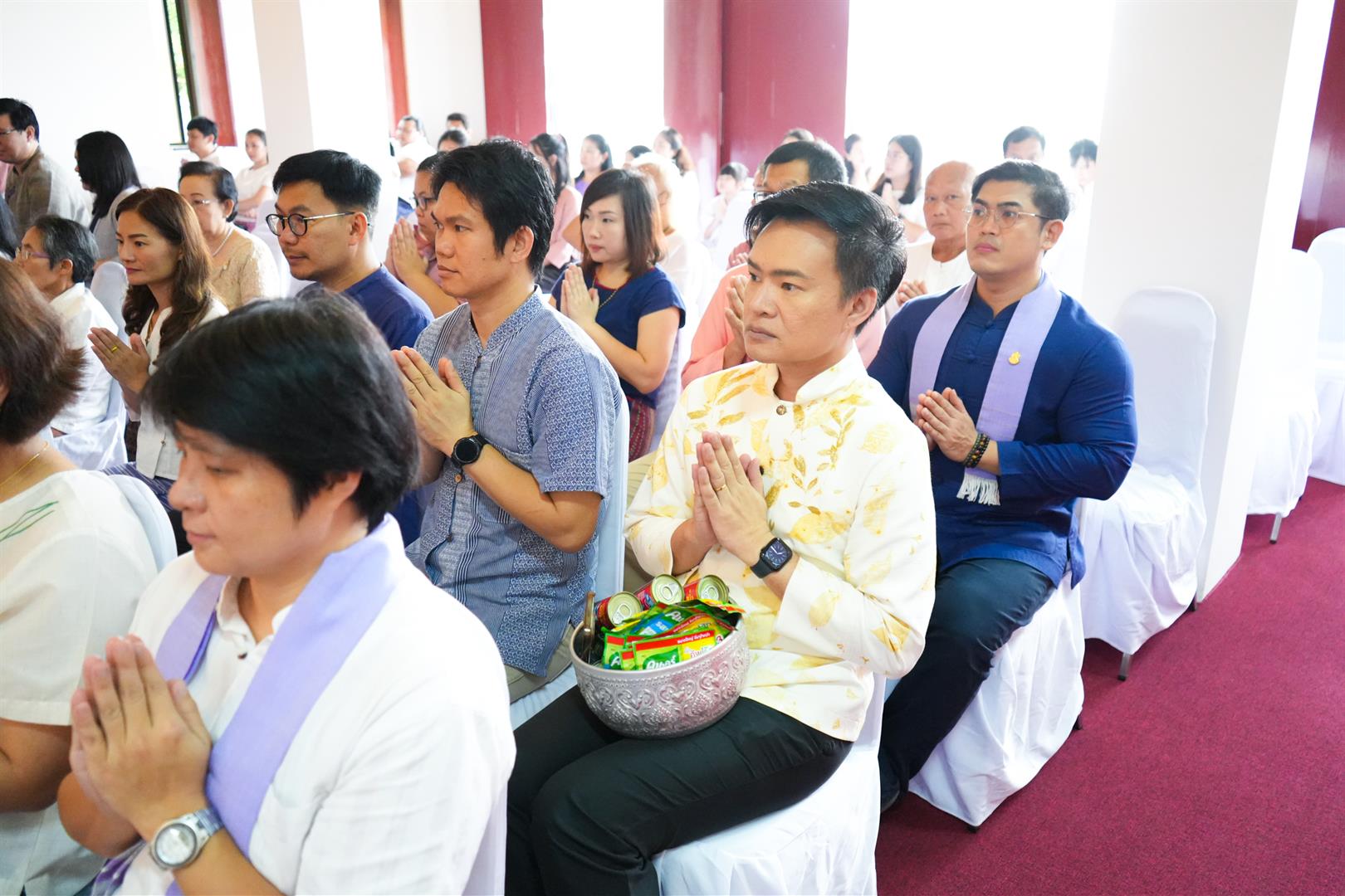 The University of Phayao will organize the annual Tak Bat Devo Tradition in 2024. : มหาวิทยาลัยพะเยา