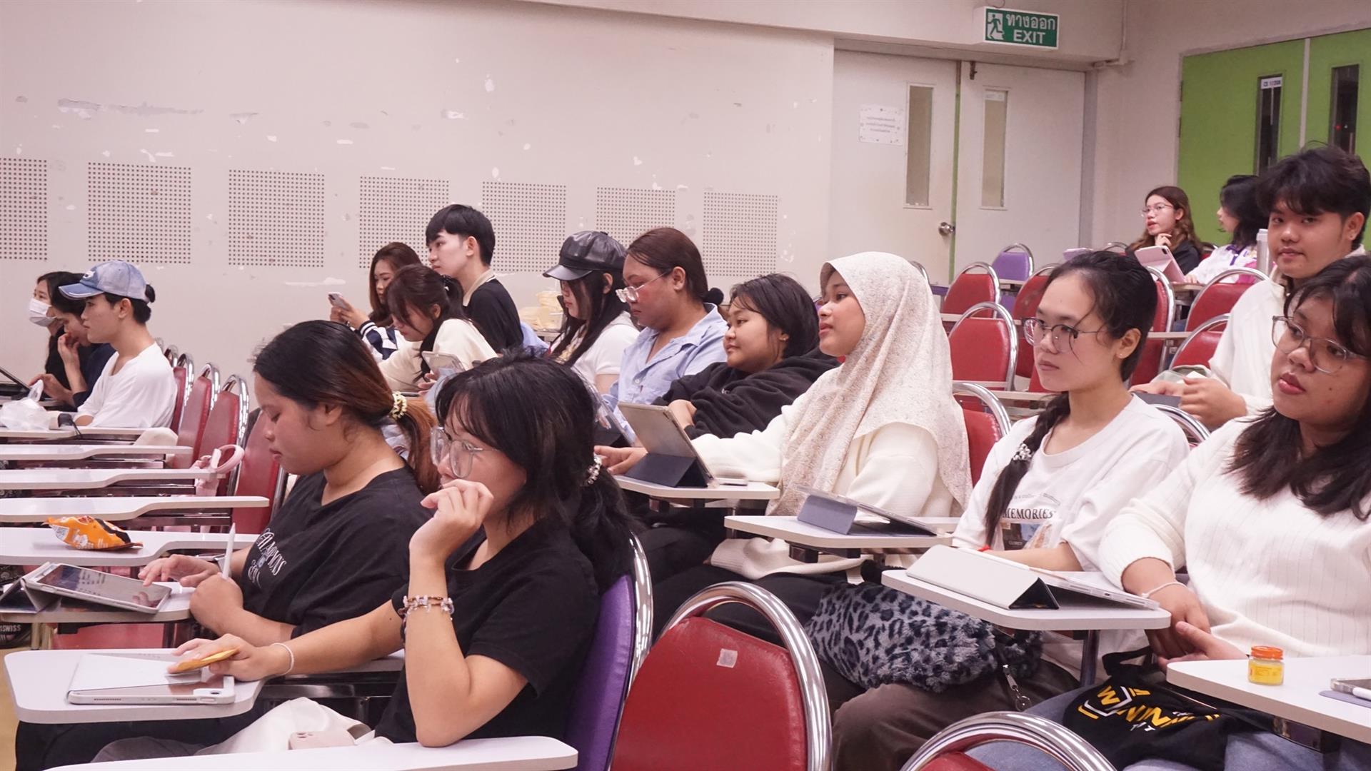 School of Liberal Arts Hosts TOEIC Preparation Workshop 2025 : มหาวิทยาลัยพะเยา