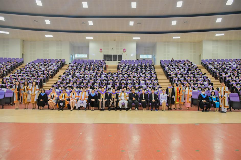 Congratulations to the graduates, master's degrees, and doctor's degree ...